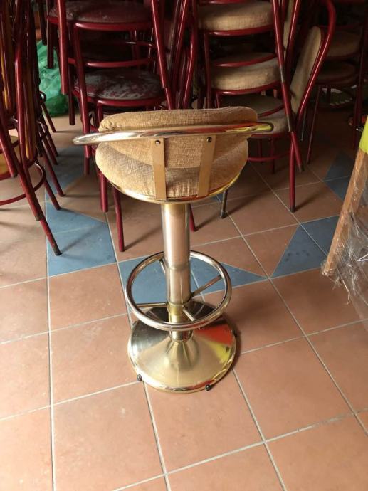 Barske stolice visoke