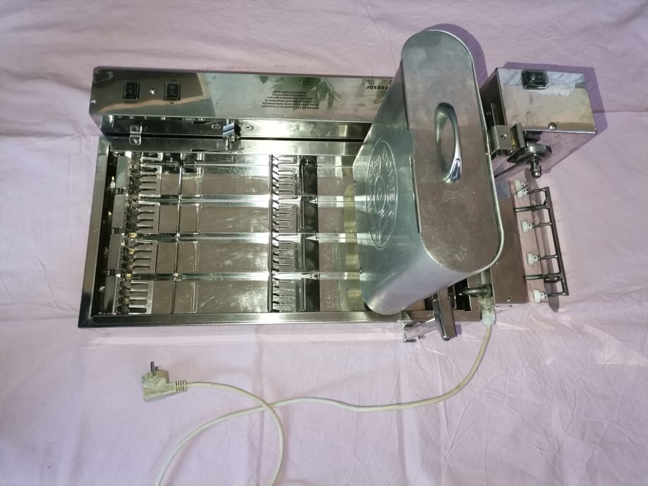 Aparat za mini donut. Fritule