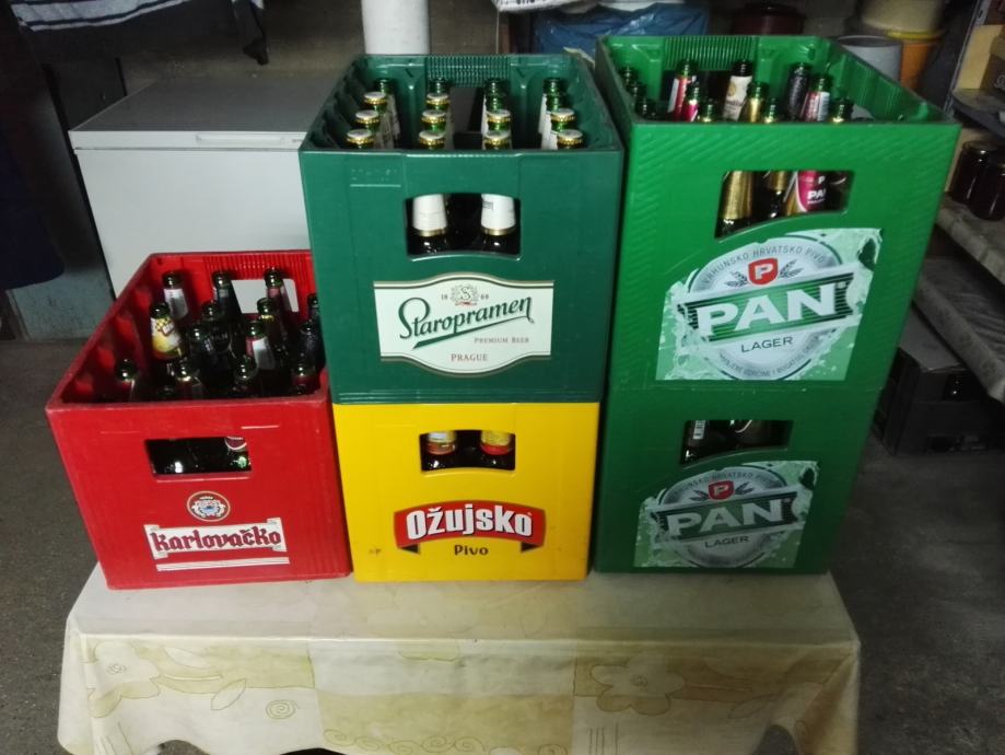 Gajba za pivo s bocama 75 kn 3 gajbe