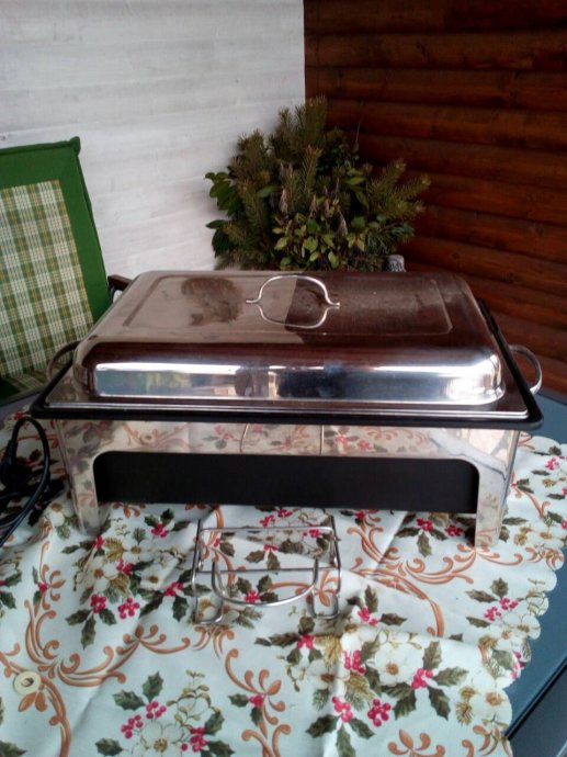 INOX POSUDA ZA GRIJANU HRANU