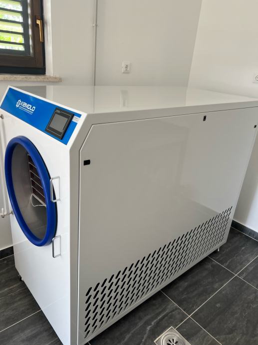 Liofilizator kemolo 25 profesionalna oprema za vakumsko susenje