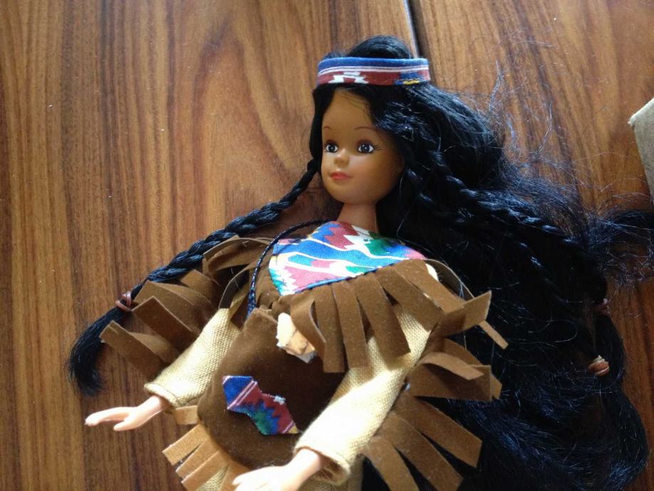 Lutka iz Amerike - indijanka