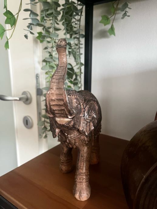 Ukrasna figura za policu - Indijski Slon