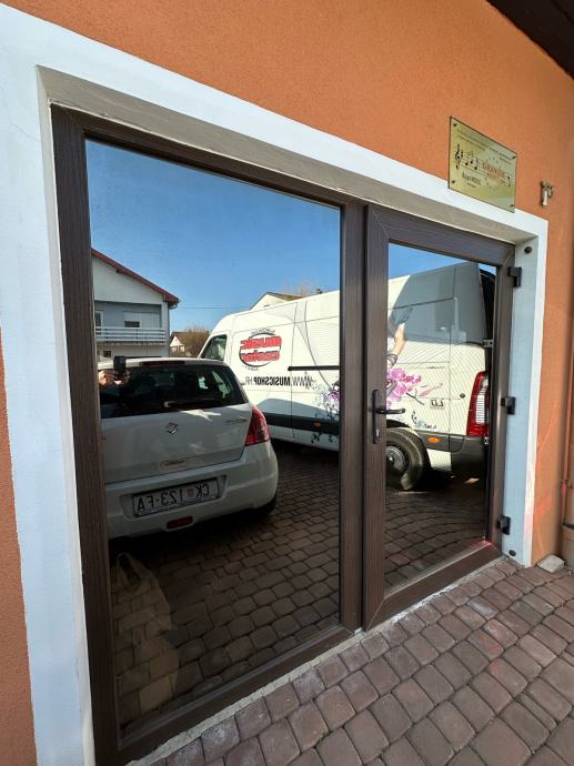 Pvc stolarija / ulaz