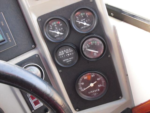 2X YANMAR 4LH-HTE 140hp sa kopcama,istrument tablama i propelama.