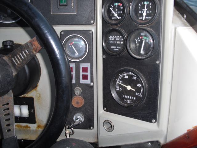 2X YANMAR 4LH-HTE 140hp sa kopcama,istrument tablama i propelama.