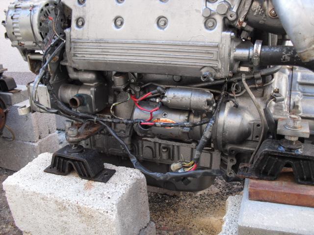 2X YANMAR 4LH-HTE 140hp sa kopcama,istrument tablama i propelama.