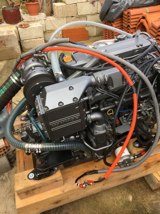 YANMAR 4LH-HTE 140HP sa kopčom, instrumentima i propelom