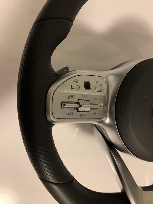 AMG volan - Mercedes Benz - ravno dno (samo novi modeli)