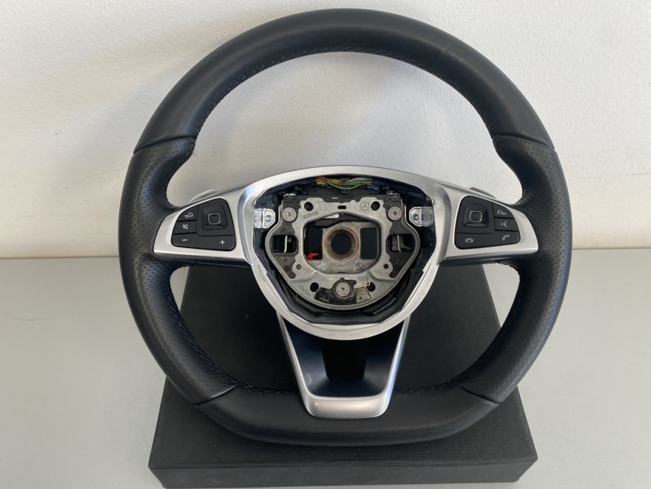 Volan Mercedes AMG W213 W238 T036