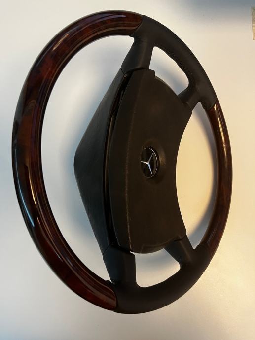 Volan Mercedes W107 W116 W123 W124 W126 W201 W460 W461