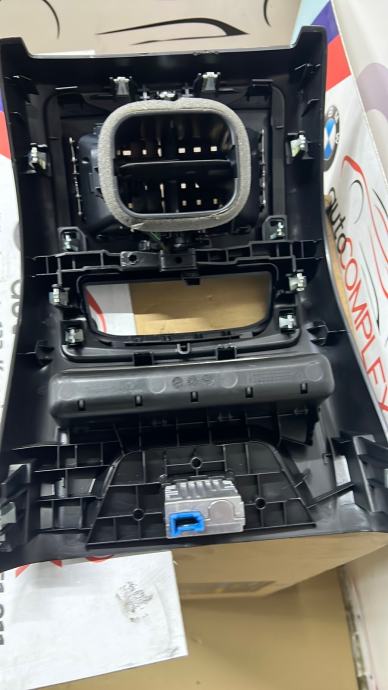 Bmw G01 G02 F97 F98 rear center console trim cover 7910858 9461902