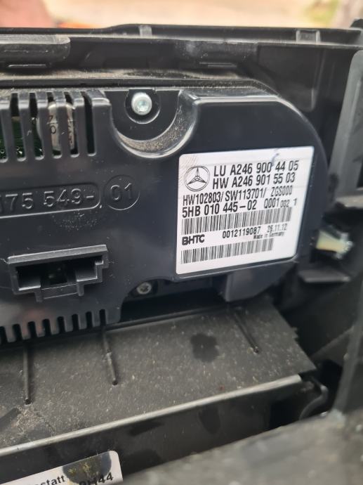 MERCEDES A KLASA W176 KLIMATRONIK A246 900 44 05 A246 901 55 03