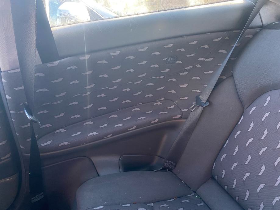 Mercedes w203 C klasa coupe sjedala sa tapecirunzima (unutrasnjost)