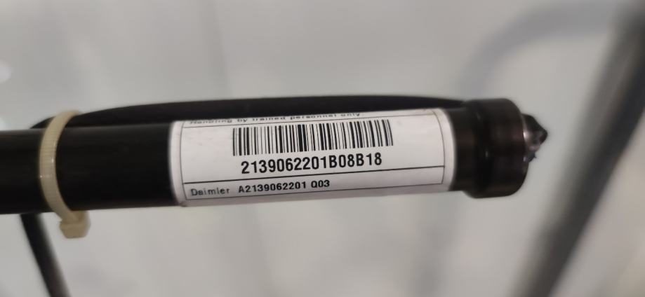 MERCEDES W213 , 213 , E KLASA - ISPALJIVAČI PREDNJE HAUBE 2139062201