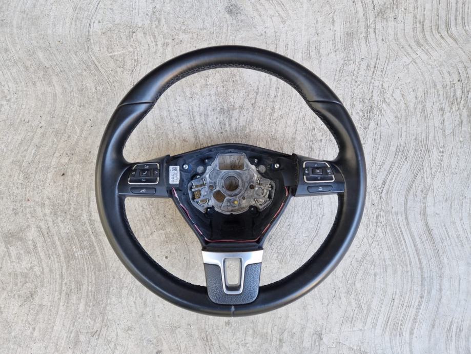 MF kozni volan VW Golf 6, Passat B7 , Transporter kombi T5, Sharan 7N