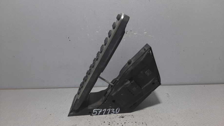 PAPUCICA GASA MERCEDES GLC (X253) > 15- A2533000104