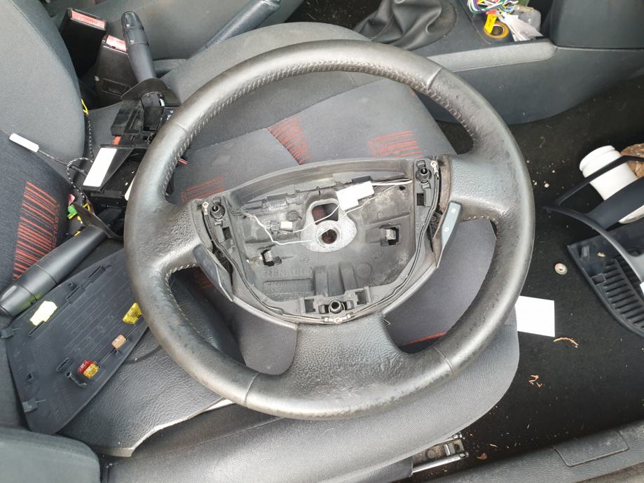 RENAULT VOLAN CLIO VOLAN RENAULT UPRAVLJAČ RENO KLIJA VOLANA KLIO