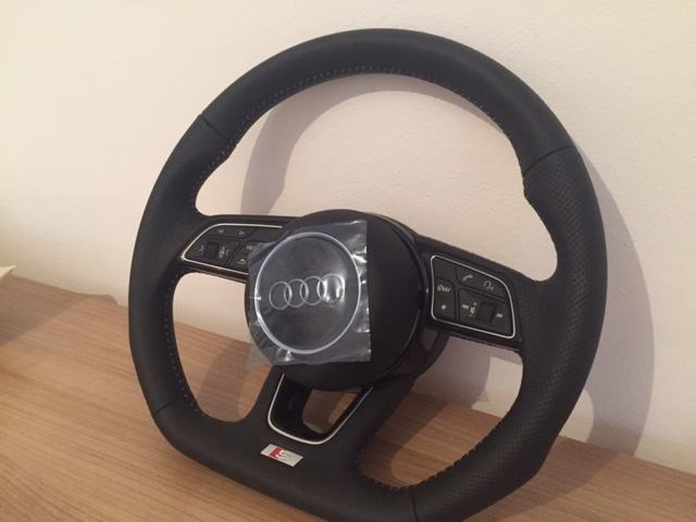 AUDI VOLANI S-LINE TIPTRONIC