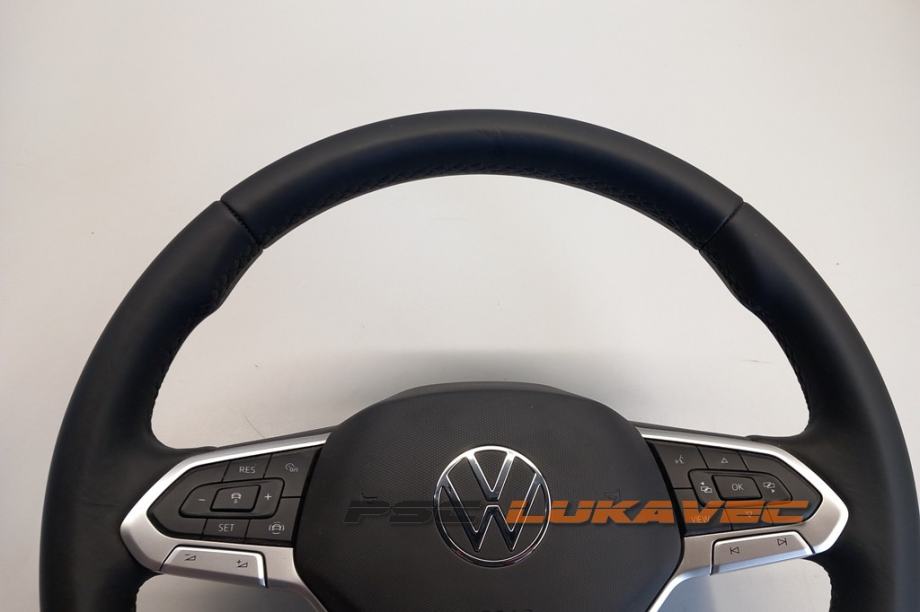 VW GOLF 8 VOLAN VW GOLF 8 KOLO VOLANA GOLF 8 ZRACNI JASTUK 2023.