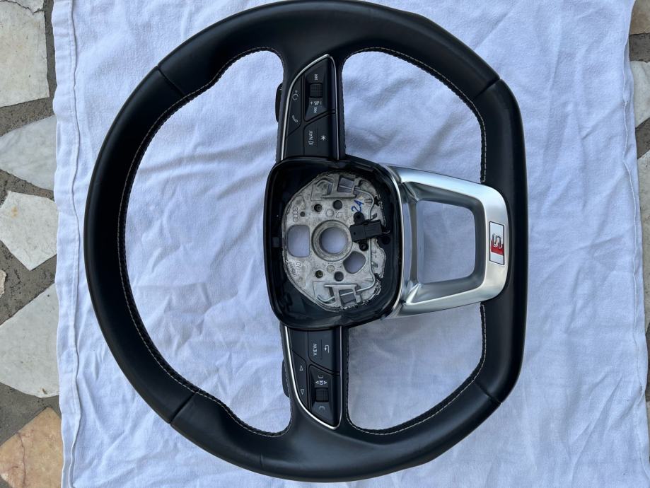 Prodajem volan za Audi s-line