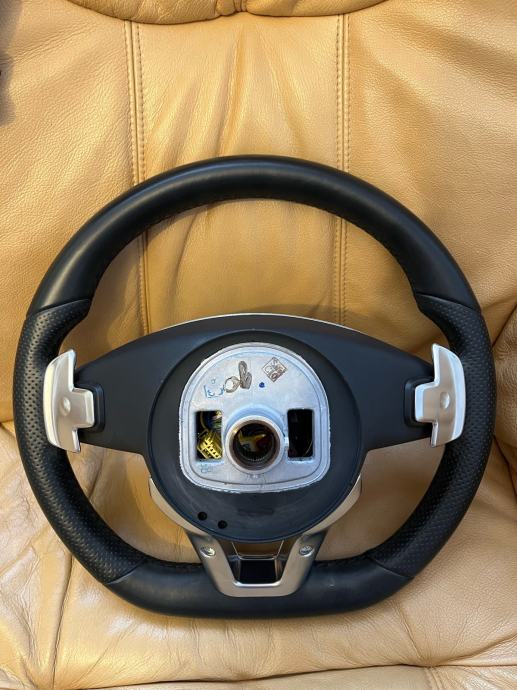 Mercedes AMG volan za CLS, CLA, GLE, GLS