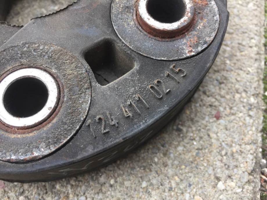 Mercedes hardijev zglob, guma na krajevima kardana 1244110215