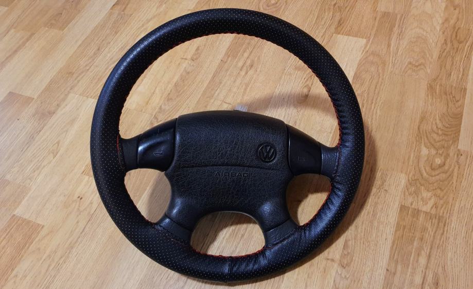 VW Golf 3 volan s airbagom