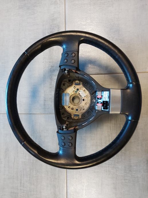 VW Golf V, Golf V plus, EOS, Touran - kožni multifunkcijski volan