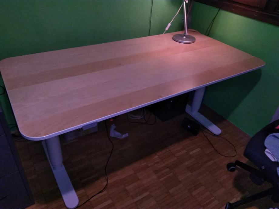 BEKANT Uredski stol sa elektro motorom / Podizni stol / Ikea