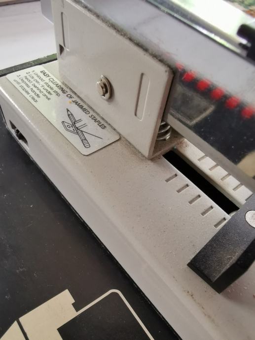 Bušać Papira Leone 76135