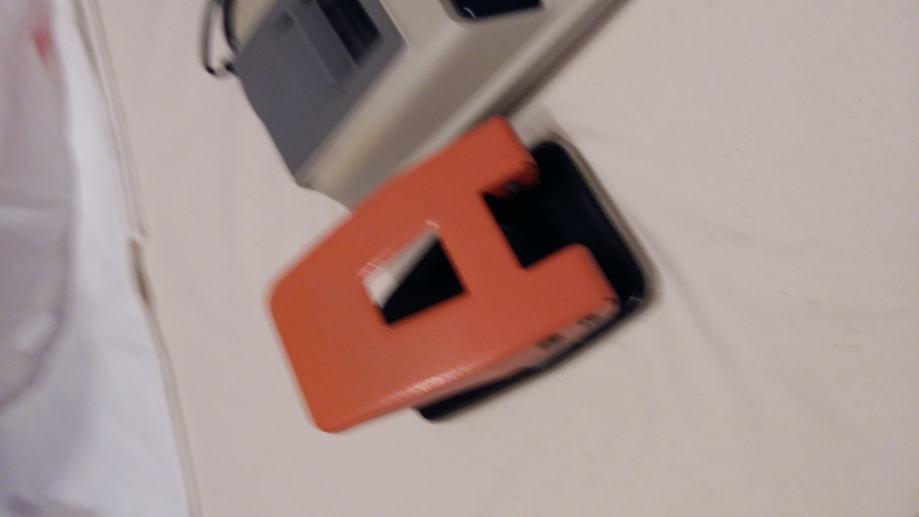 digitron sa trakom + bušilica za papir pogodno za knjigovodstvo