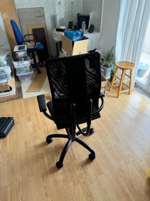 Ergonomska uredska sjedalica SPINALIS HACKER