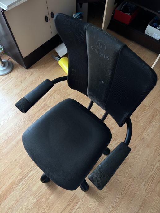Ergonomska uredska sjedalica SPINALIS HACKER