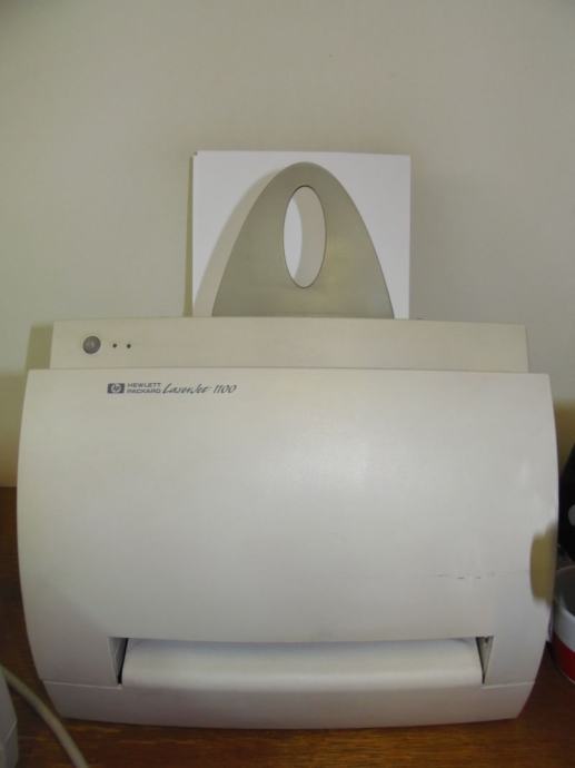Laserski printer HP LaserJet 1100