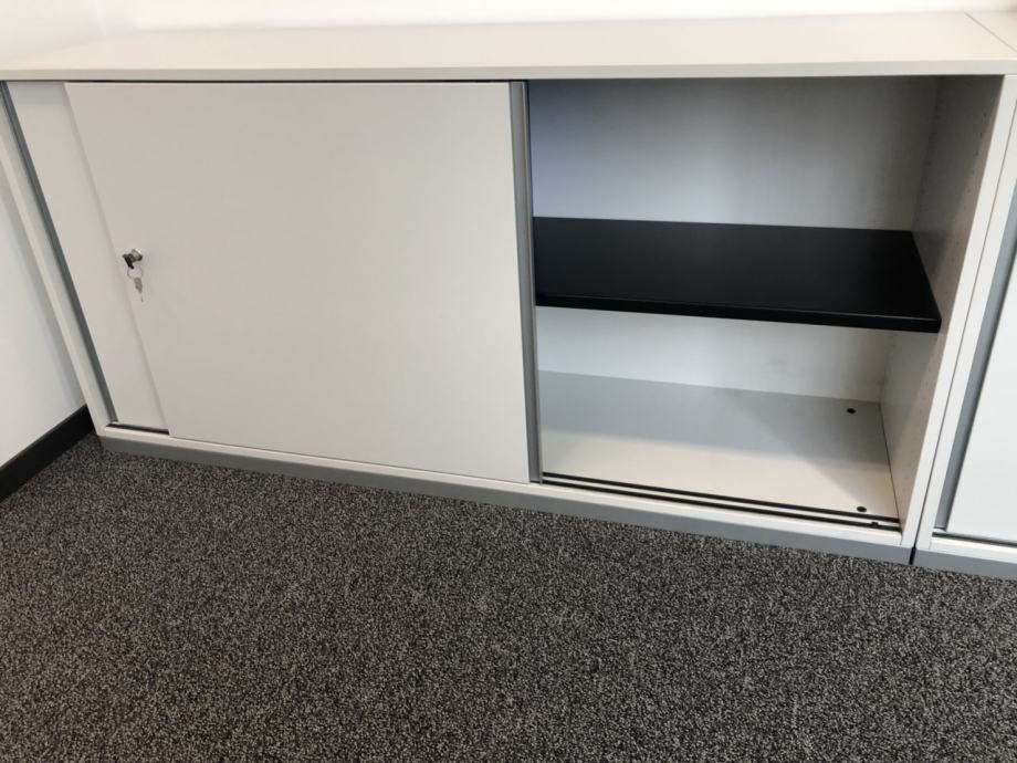 Niski uredski ormar Steelcase (-50%)