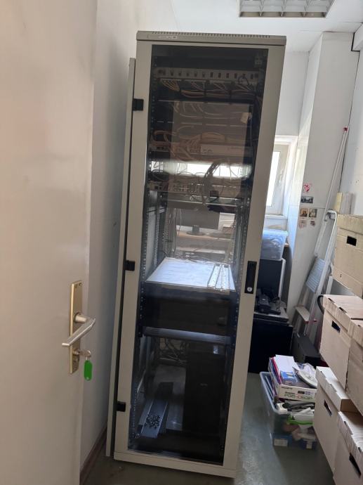 Rack komunikacijski ormar, 42U, 600x1000 mm