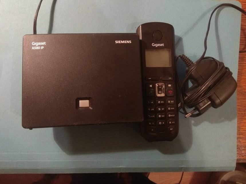 Telefon Siemens Gigaset A580IP bežični (fiksna + IP telefonija)