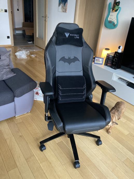 Secret Lab Batman stolica