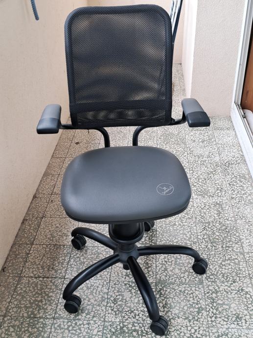 Stolica SpinaliS Ergonomic
