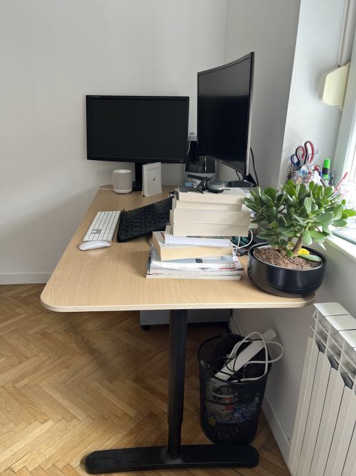 Ikea BEKANT stol 160x80, podesiv po visini