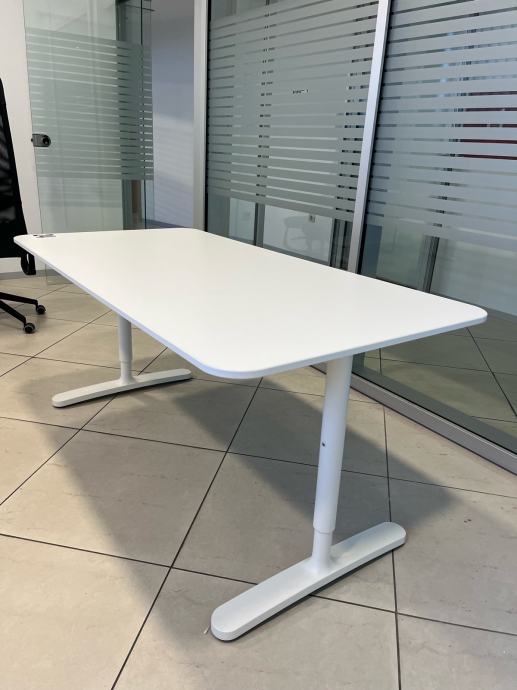 Uredski stol Ikea Bekant 160x80