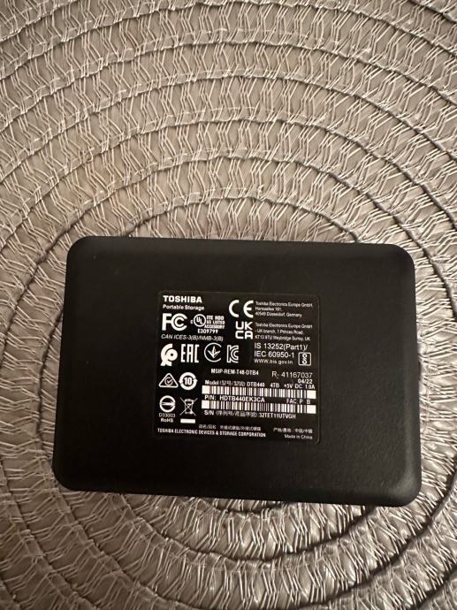 Toshiba 4TB vanjski HDD