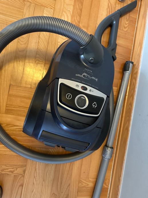 Philips FC9170 usisavač
