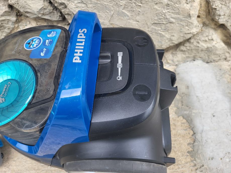 Philips PowerPro active Cyclone7 usisavač