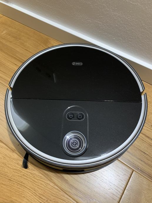 Usisavač 360 Robot Vacuum Cleaner S10 + Set rezervnih dijelova GRATIS!
