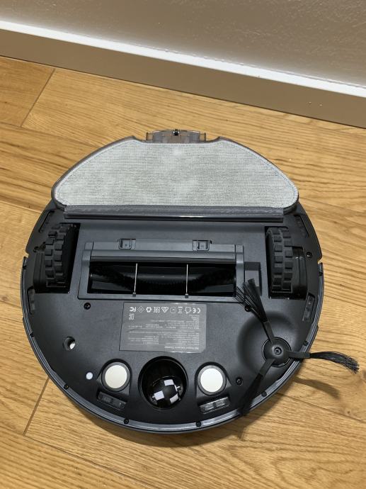 Usisavač 360 Robot Vacuum Cleaner S10 + Set rezervnih dijelova GRATIS!