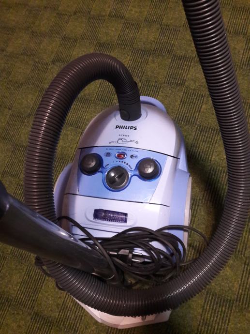 Usisavač Philips