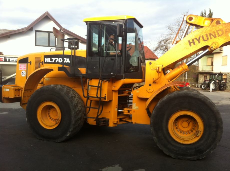 HYUNDAI HL770-7A, 2010 godina, 4m3