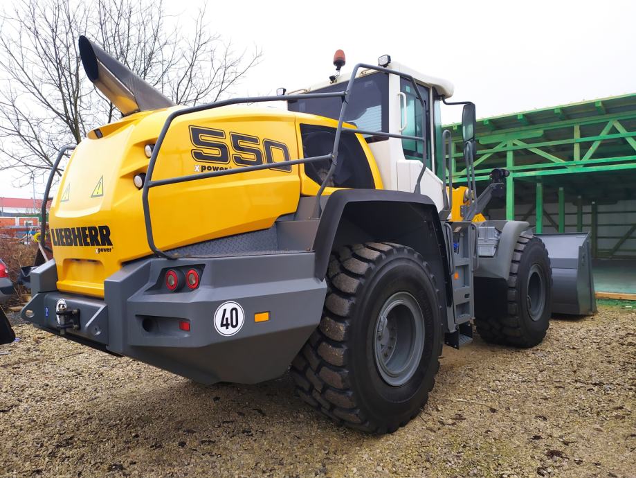 LIEBHERR L 550 XPower - 2016. god. ODLIČAN!!
